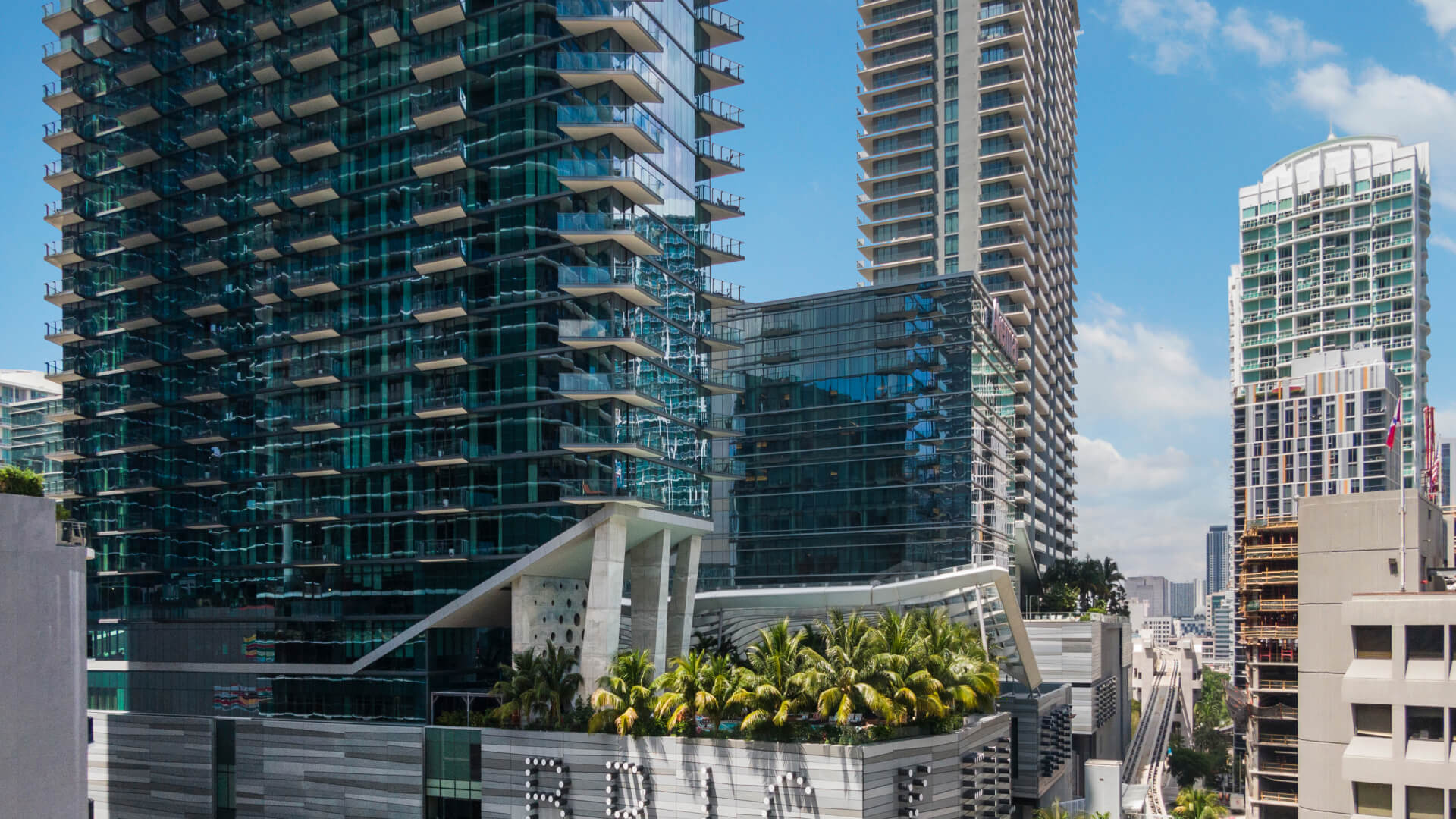 Hotel - Swire Properties USA